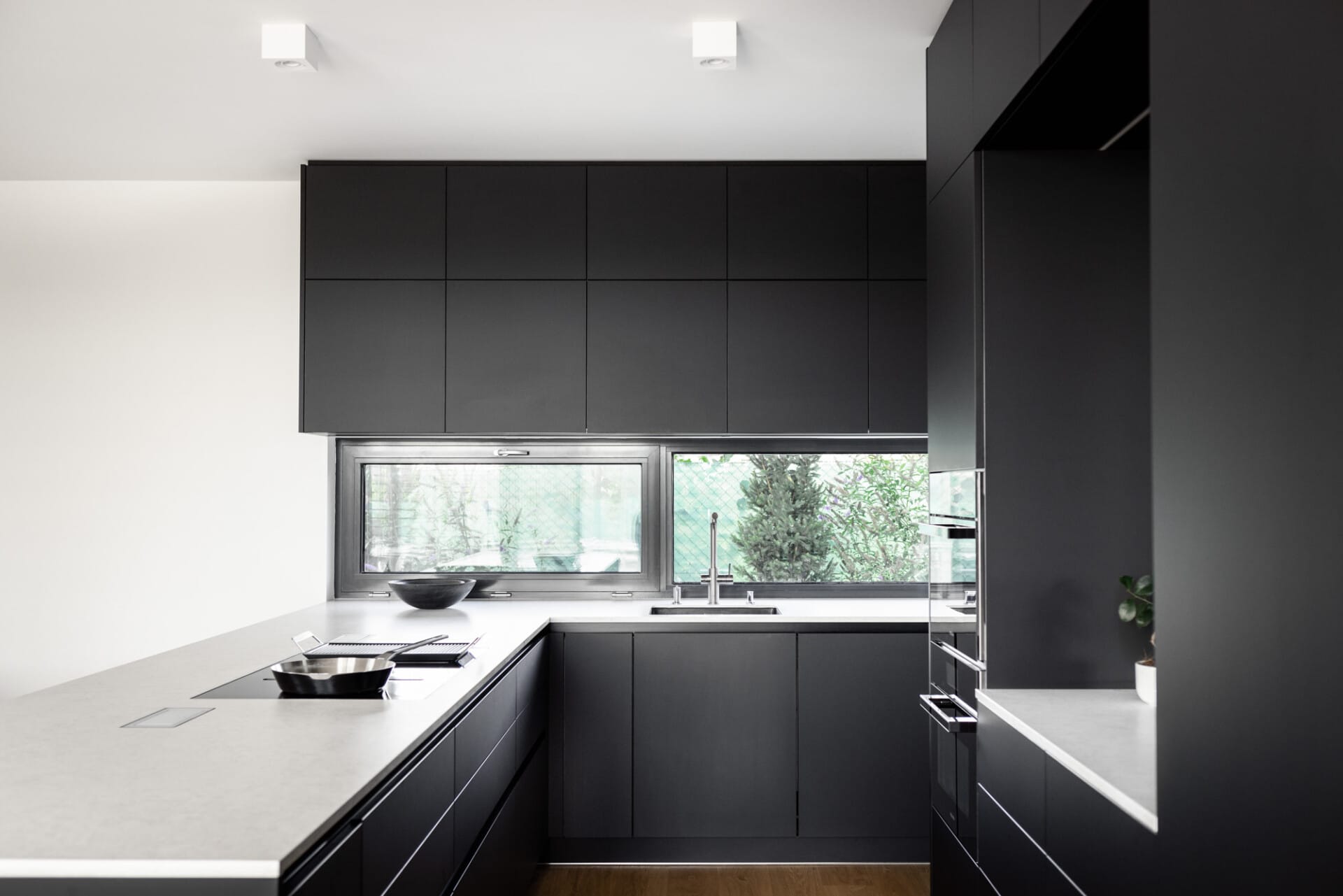 BEECK KÜCHEN IDEAL XT / Antitouch Black Supermatt | SEDLÁK INTERIER